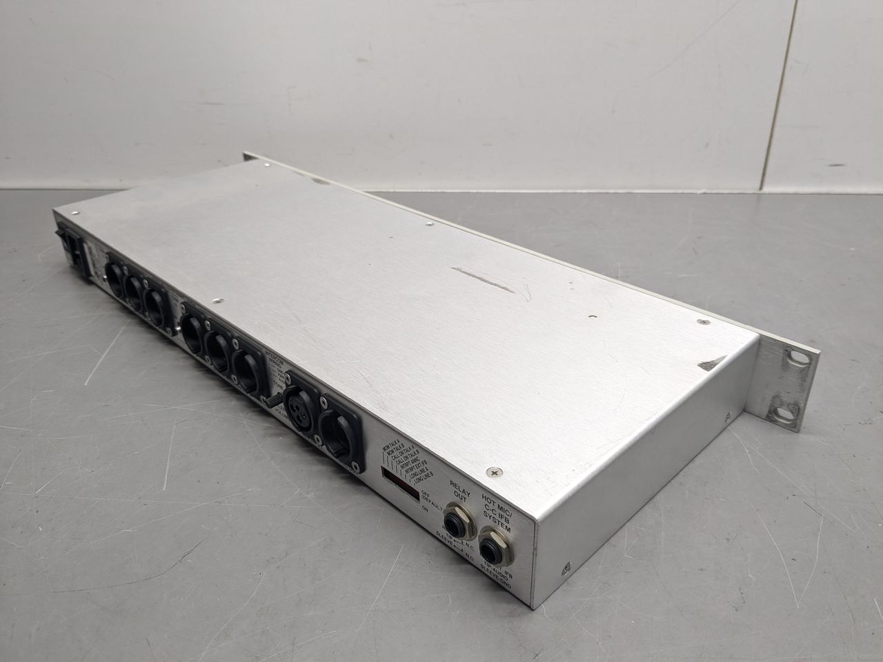 Clear-Com MS-232 2ch メインステーション | VIVID Online Shop