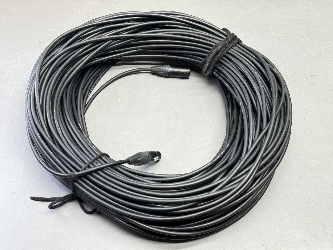 CANARE L-4E6S 100m 黒色 | VIVID Online Shop