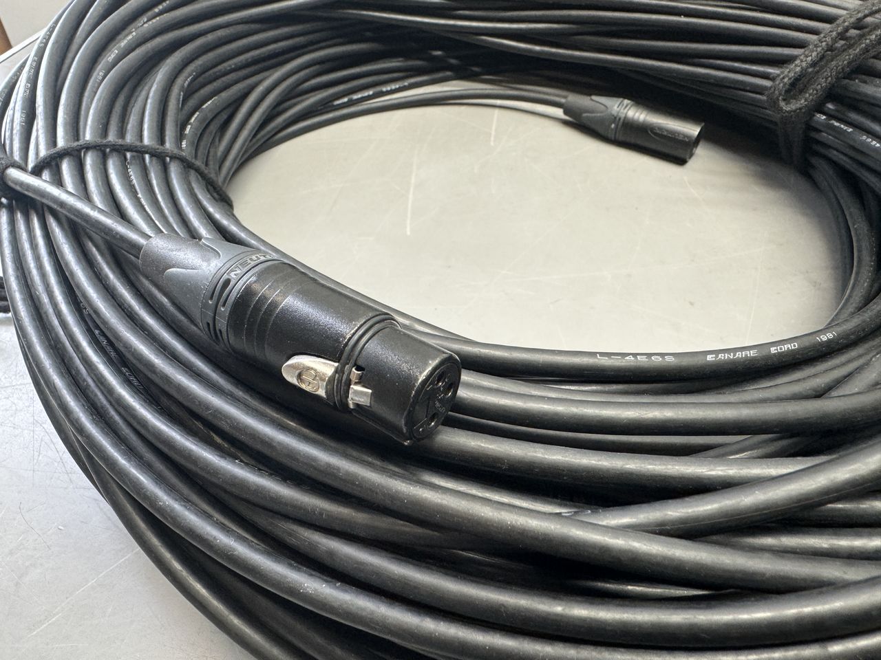 CANARE L-4E6S 100m 黒色 | VIVID Online Shop