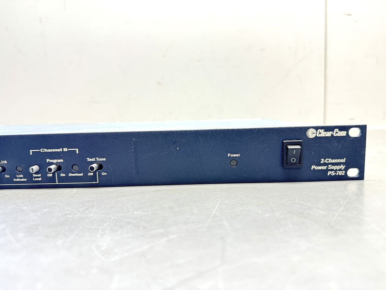 Clear-Com PS-702 2チャンネルパワーサプライ | VIVID Online Shop