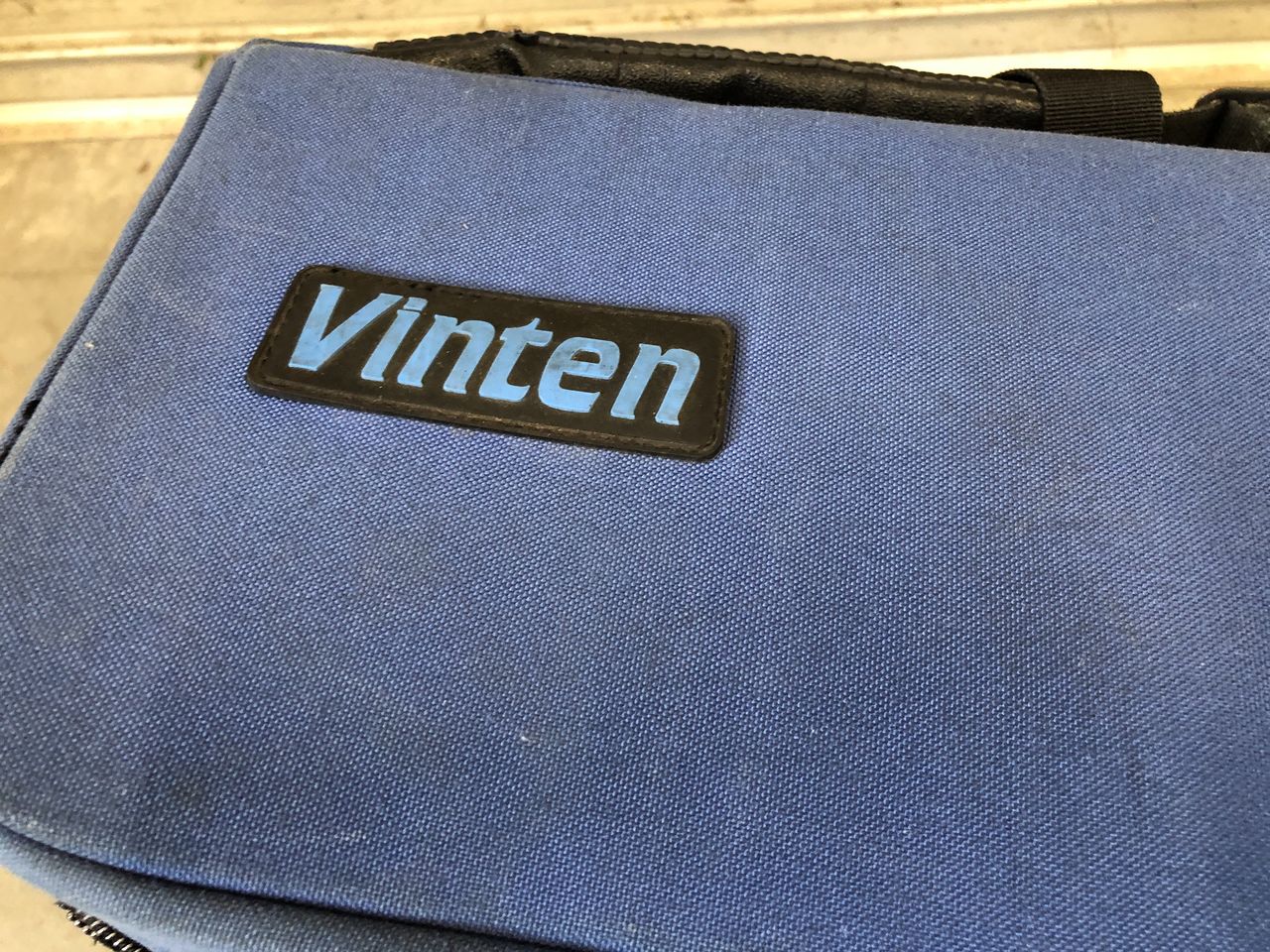 Vinten 3341-3 3段式EFP三脚用 ソフトケース (Vision 150mm用) | VIVID Online Shop