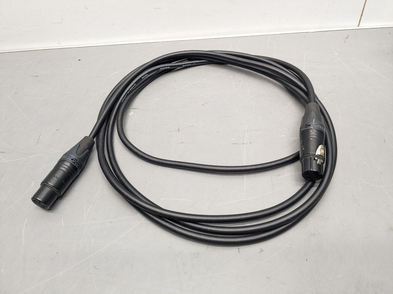 CANARE L-4E6S 2.9m 黒色 | VIVID Online Shop