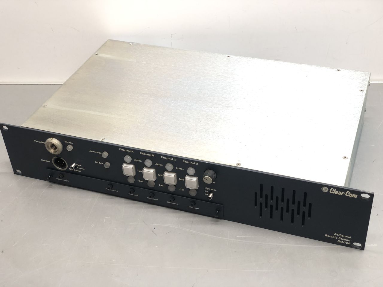 Clear-Com RM-704 4ch ラックマウント リモートステーション | VIVID Online Shop